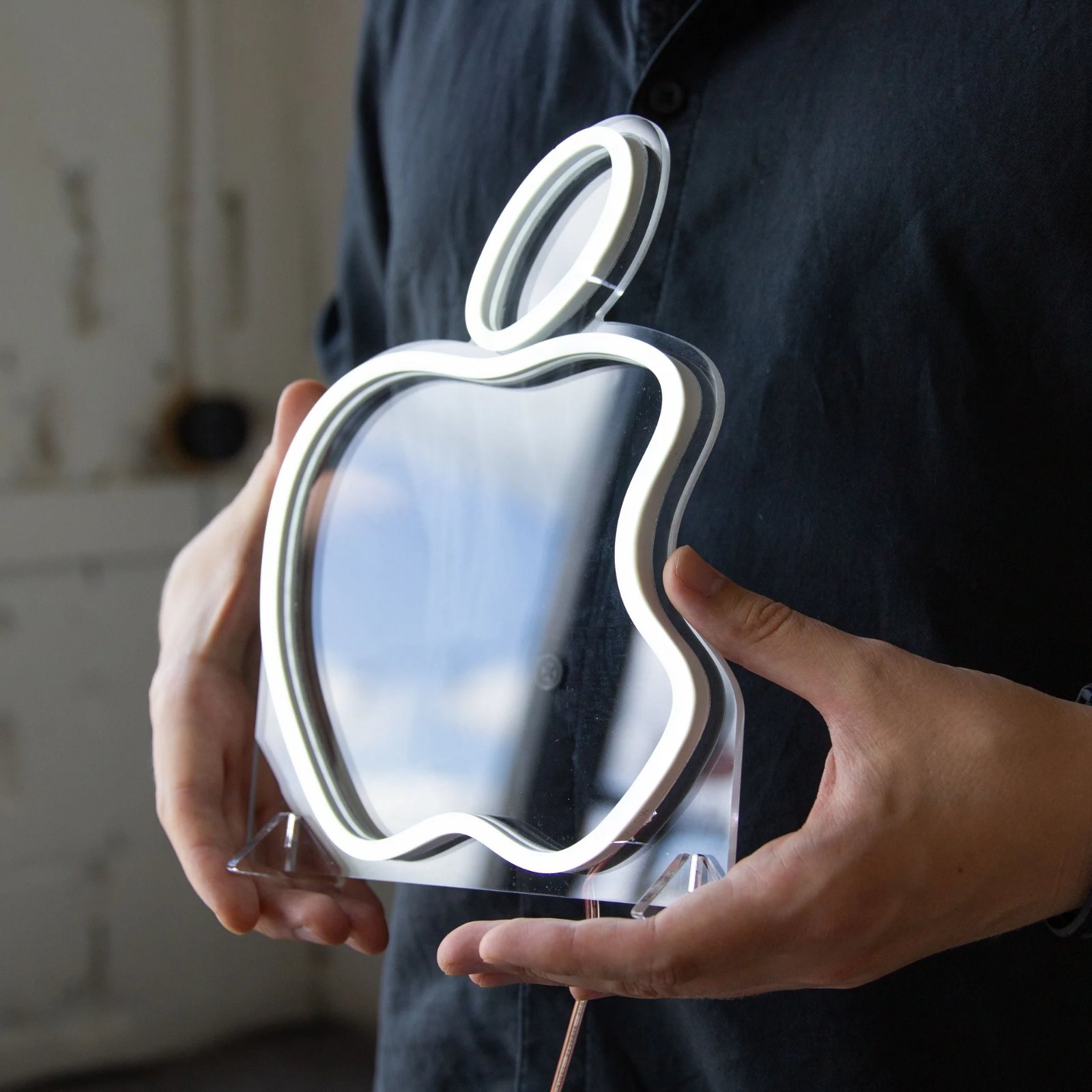 Neon Apple – Neon reklame